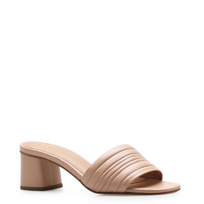 Mule: aposte nesse item fashionista | Corello